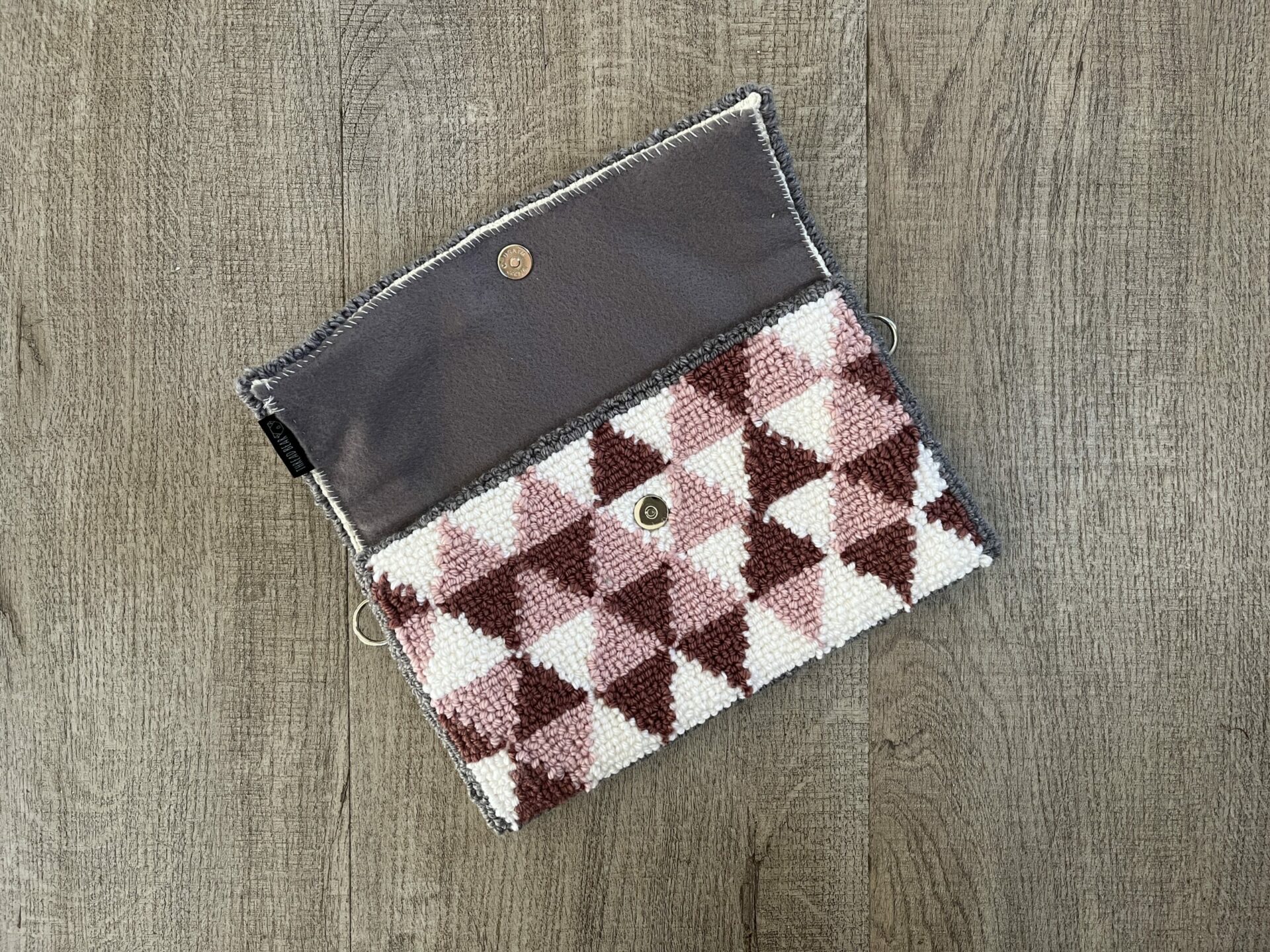 Hand Tufted Purse – ThreadBear